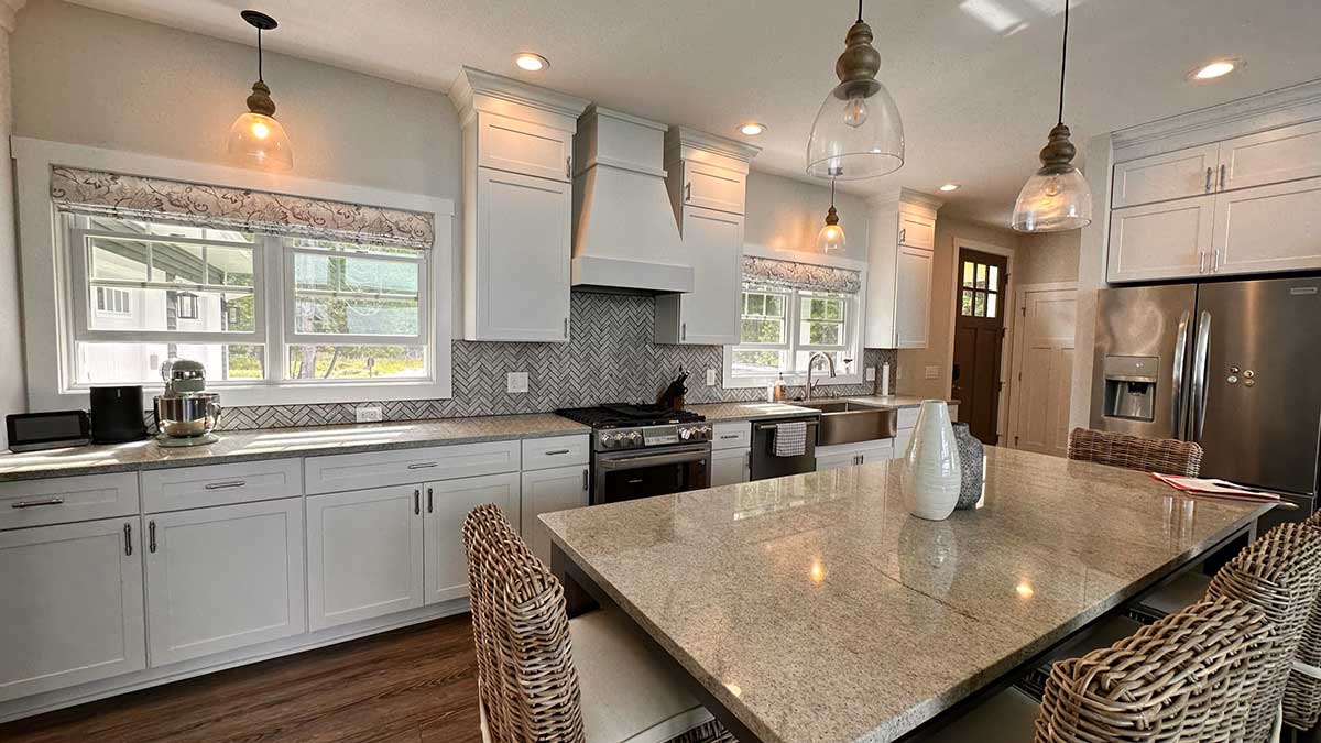 Shoreline Retreat | Arrow Homes Custom Home Builder